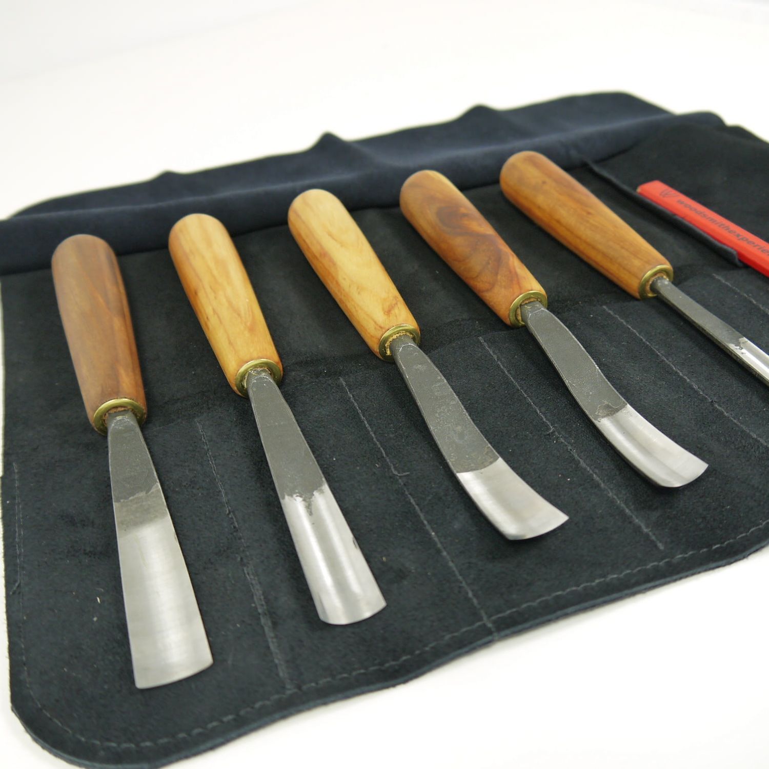 Hans Karlsson Carving Set | Woodsmith