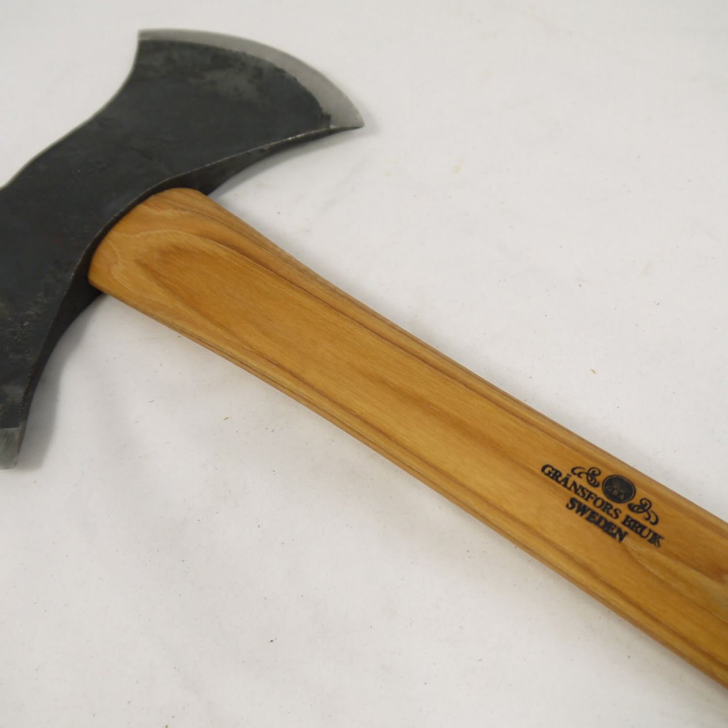 Gränsfors Bruk Double-Bit Throwing Axe | Woodsmith