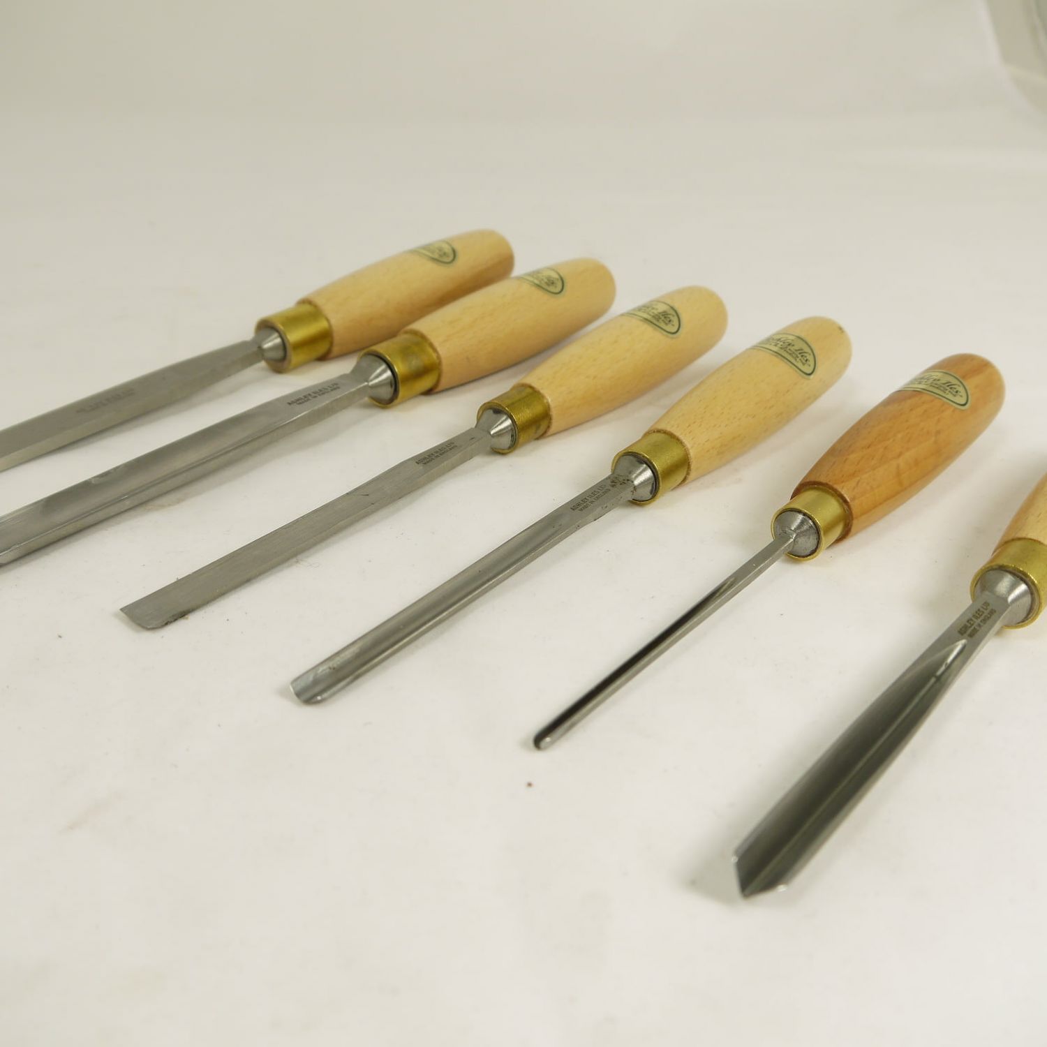 Ashley Iles Carving Starter Set | Woodsmith