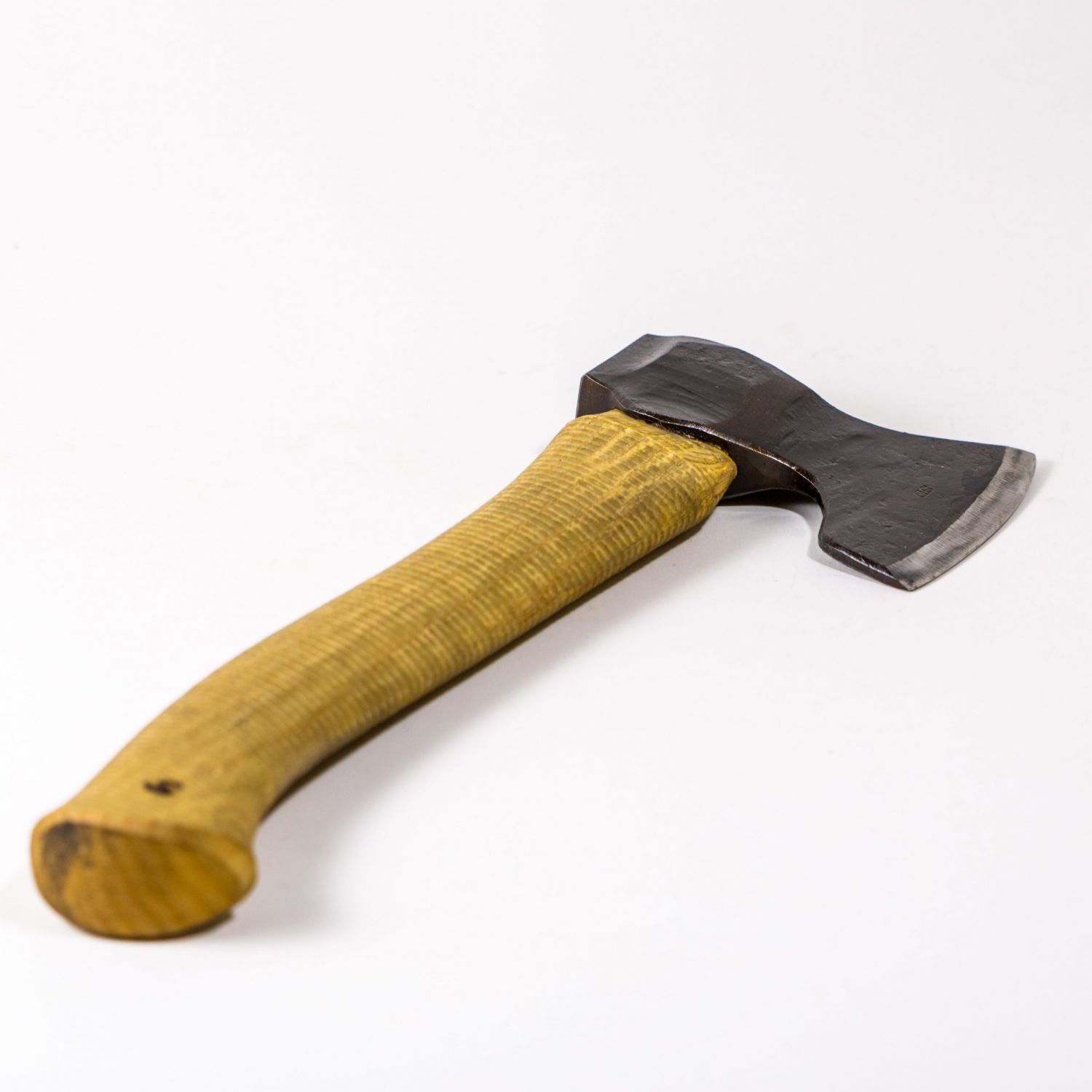 Svante Djarv Carving Axes | Woodsmith